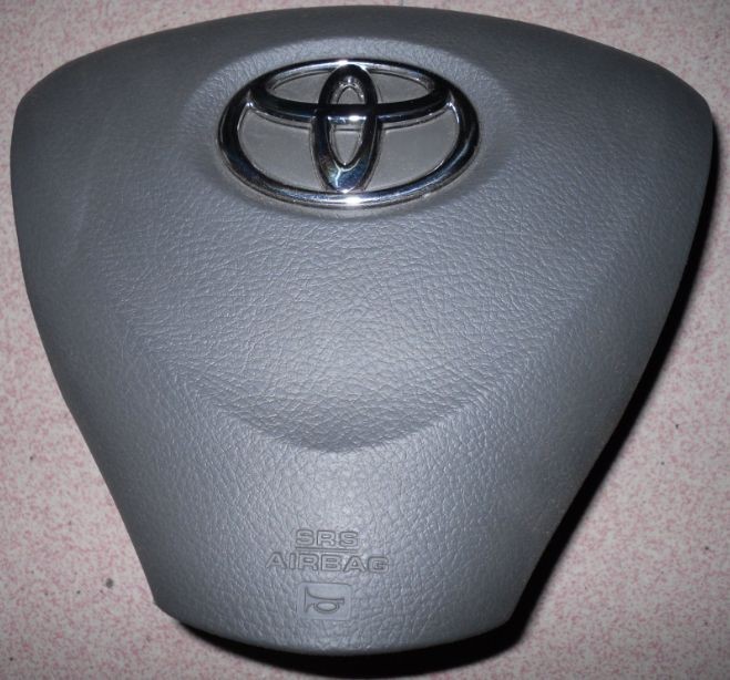 the airbag cover for Toyota Corolla 2007 lower class- driver side